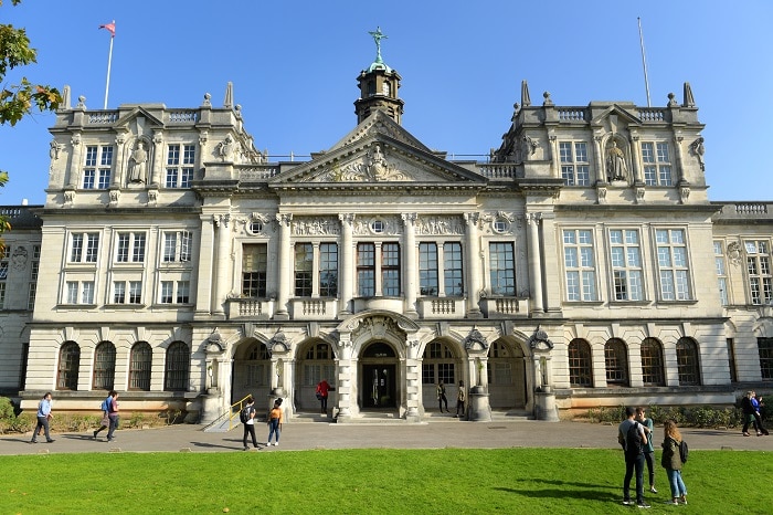 Cardiff University – Ngôi trường đại học trong mơ của mọi sinh viên ...